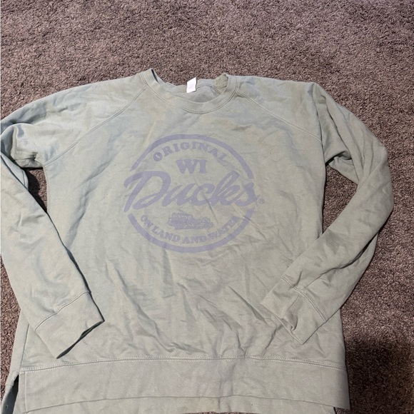 Tops | Wisconsin Ducks Green | Poshmark
